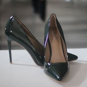 EGO | Shoes | Ego Evergreen Patent Leather Heels | Poshmark